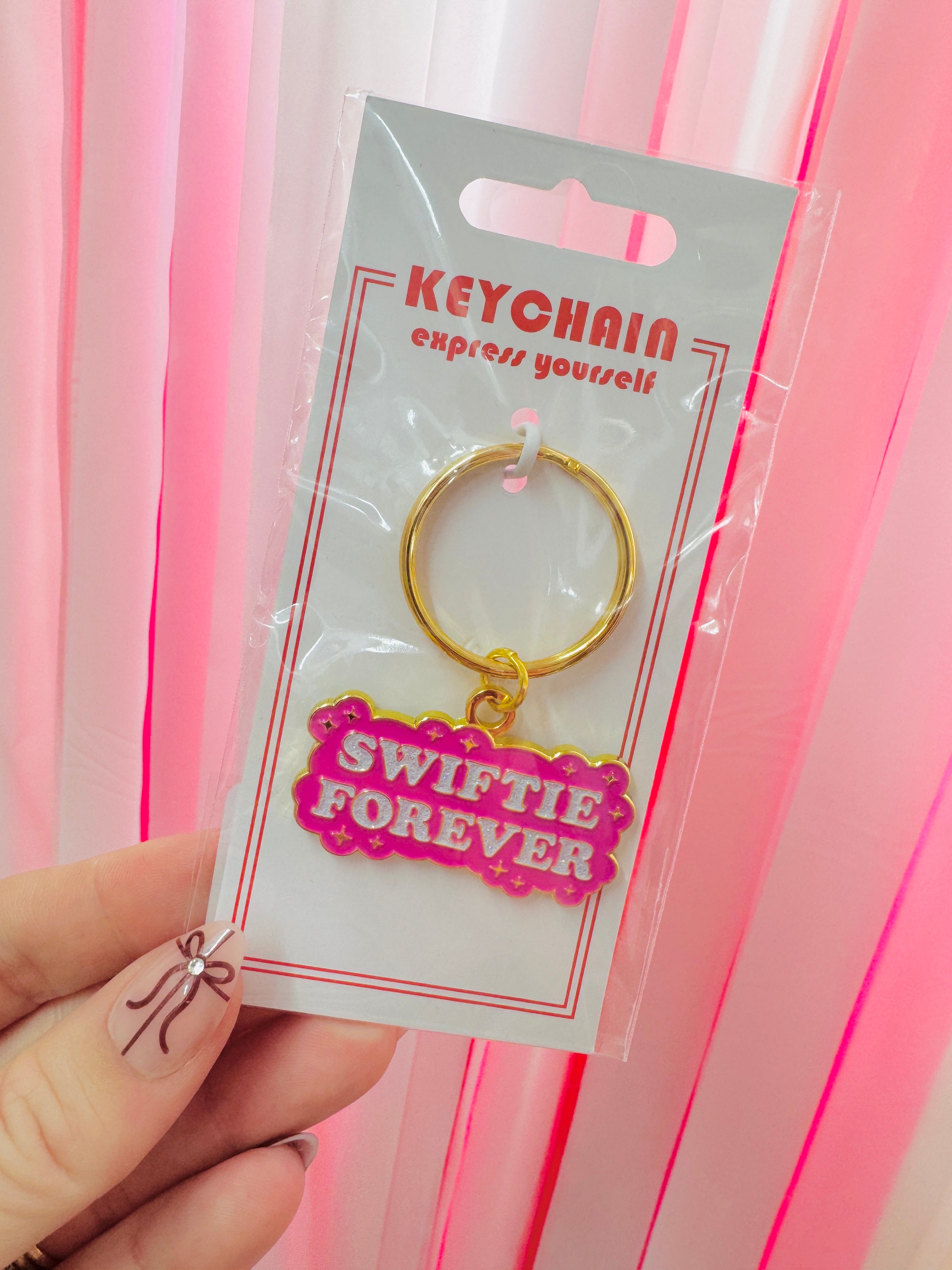 Swiftie Forever Keychain – Shop The Pug
