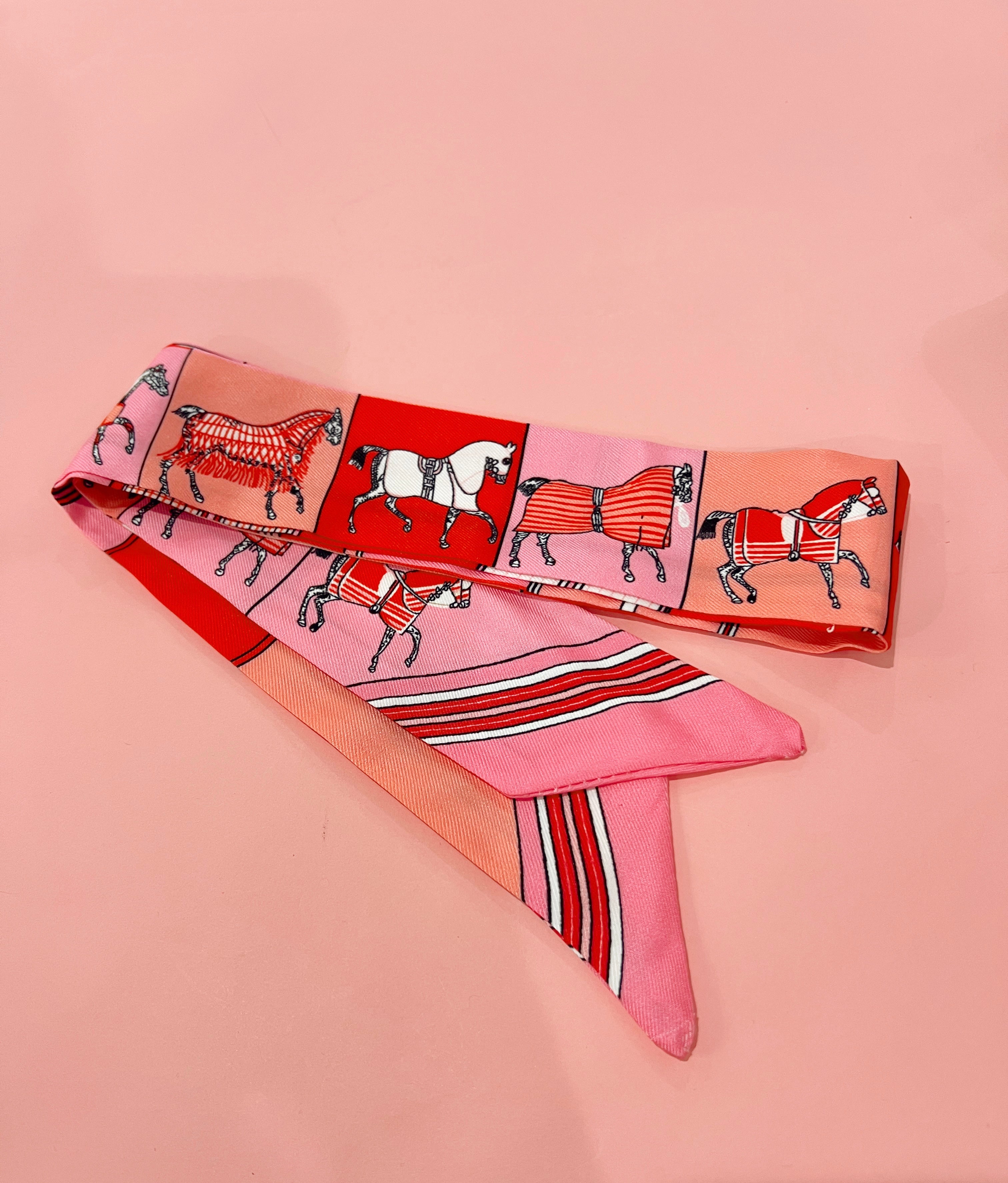 Tiny Trot Twilly – Shop The Pug