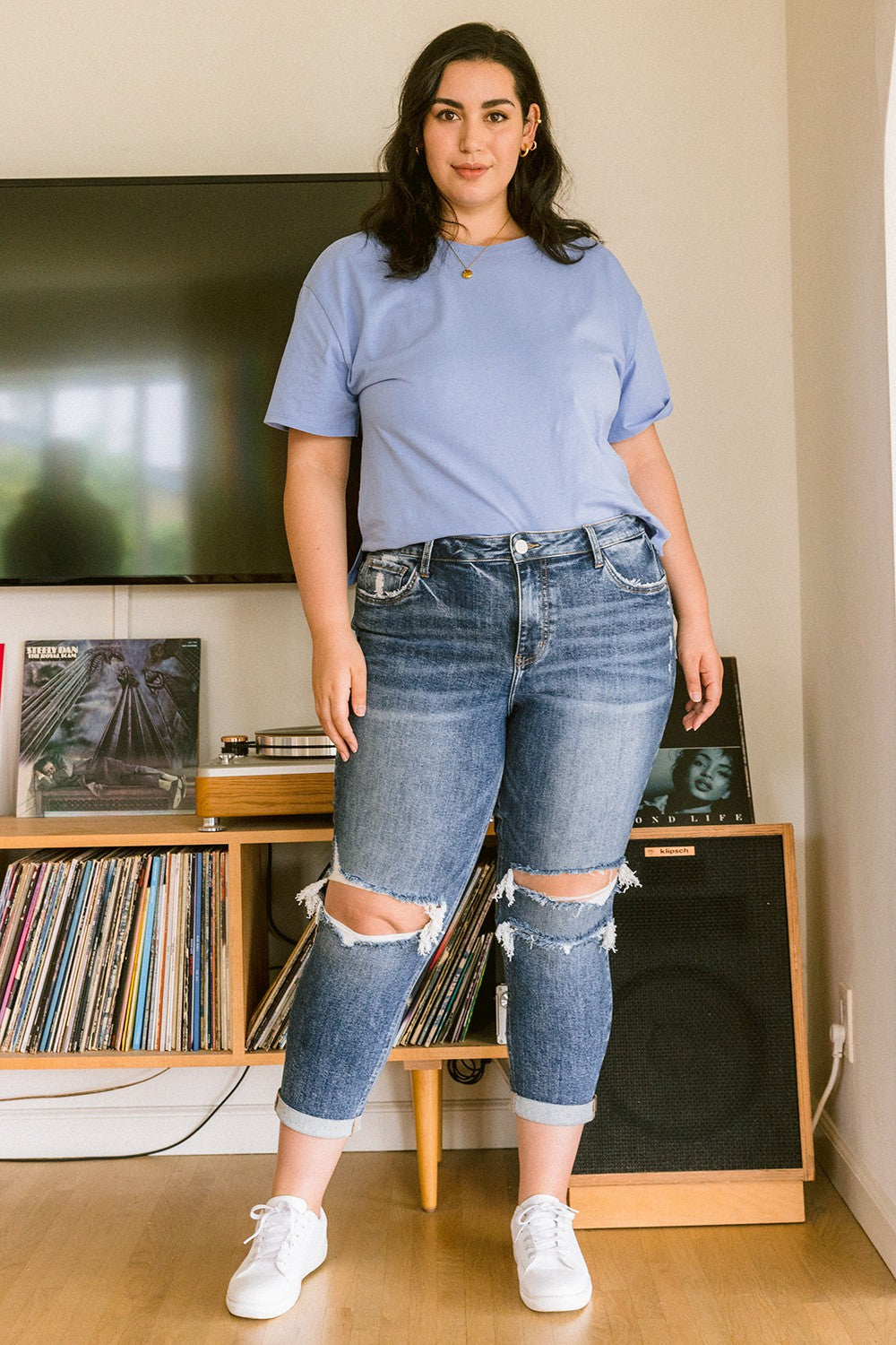 The Rowan Distressed Jeans – Shop The Pug